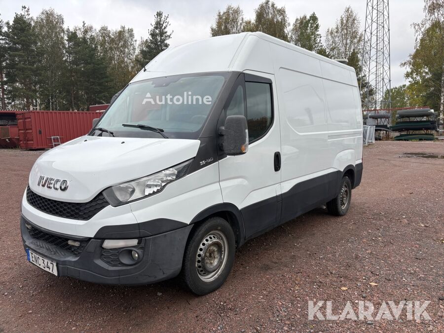 Prodaje se IVECO Daily minibus furgon na aukciji