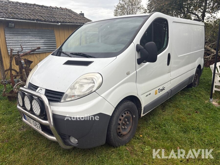 Prodaje se Renault Traffic minibus furgon na aukciji
