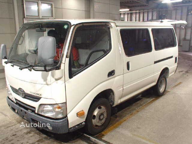 Toyota TOYOACE minibus furgon