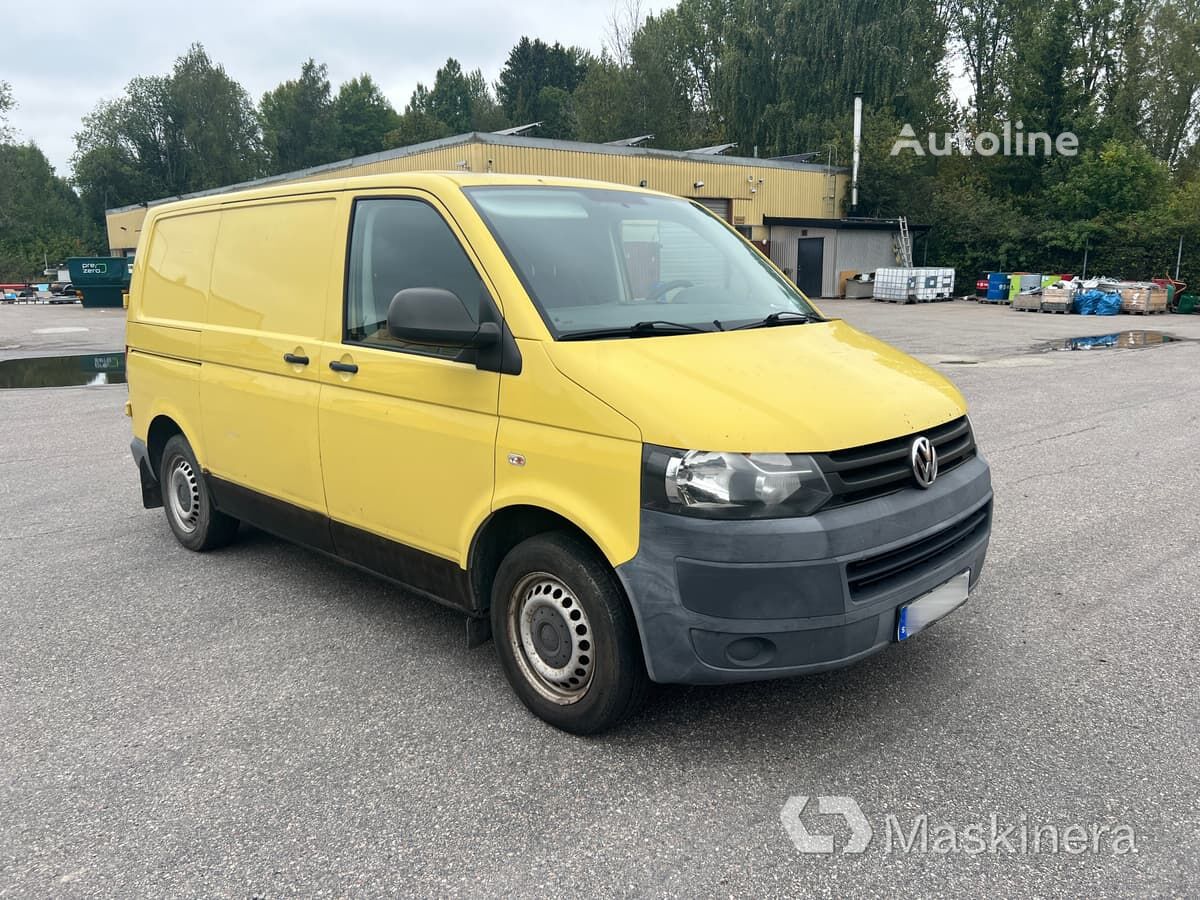 Prodaje se Volkswagen Transporter minibus furgon na aukciji