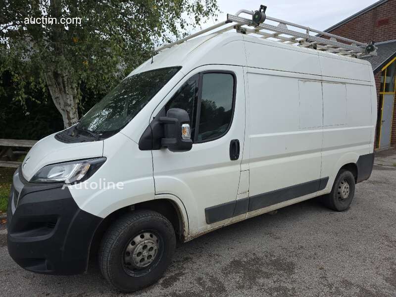 Prodaje se Peugeot Boxer minibus furgon na aukciji