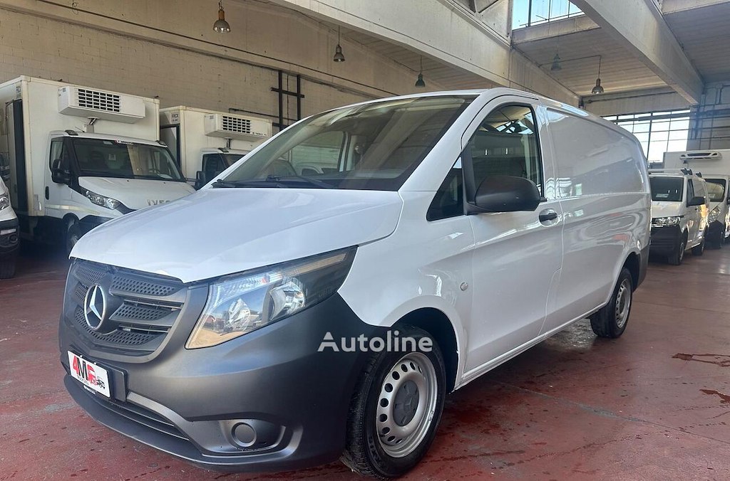 Mercedes-Benz vito minibus furgon