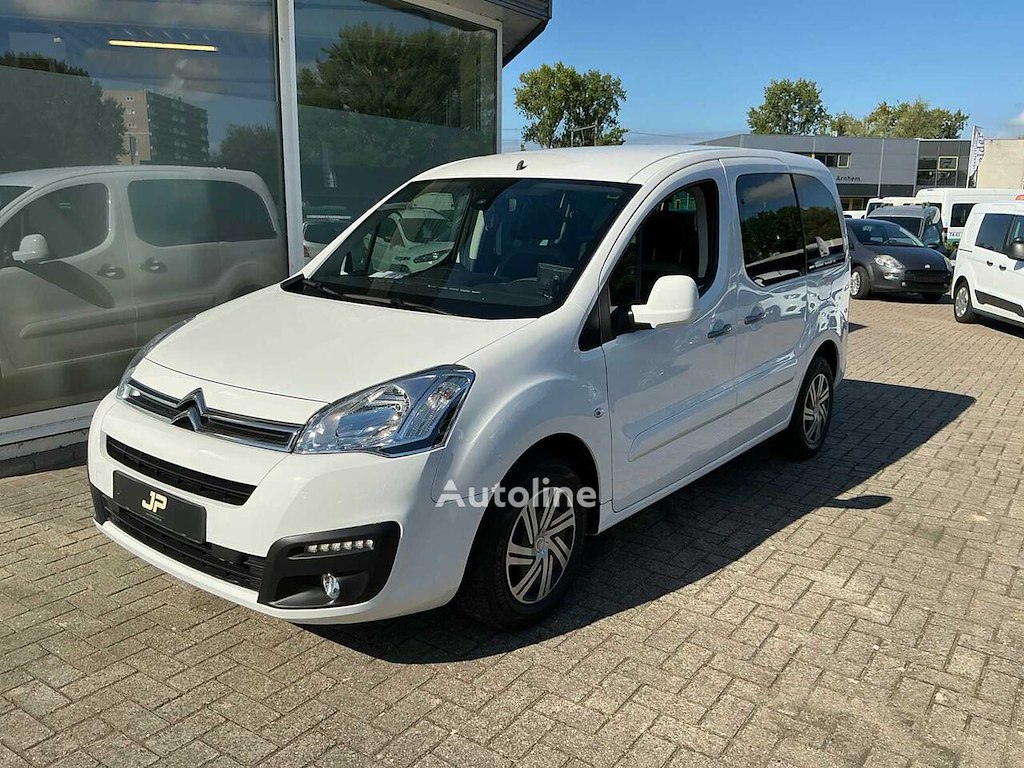 Prodaje se Citroen Berlingo 1.6 BlueHDi Feel Rolstoel model laki furgon na aukciji