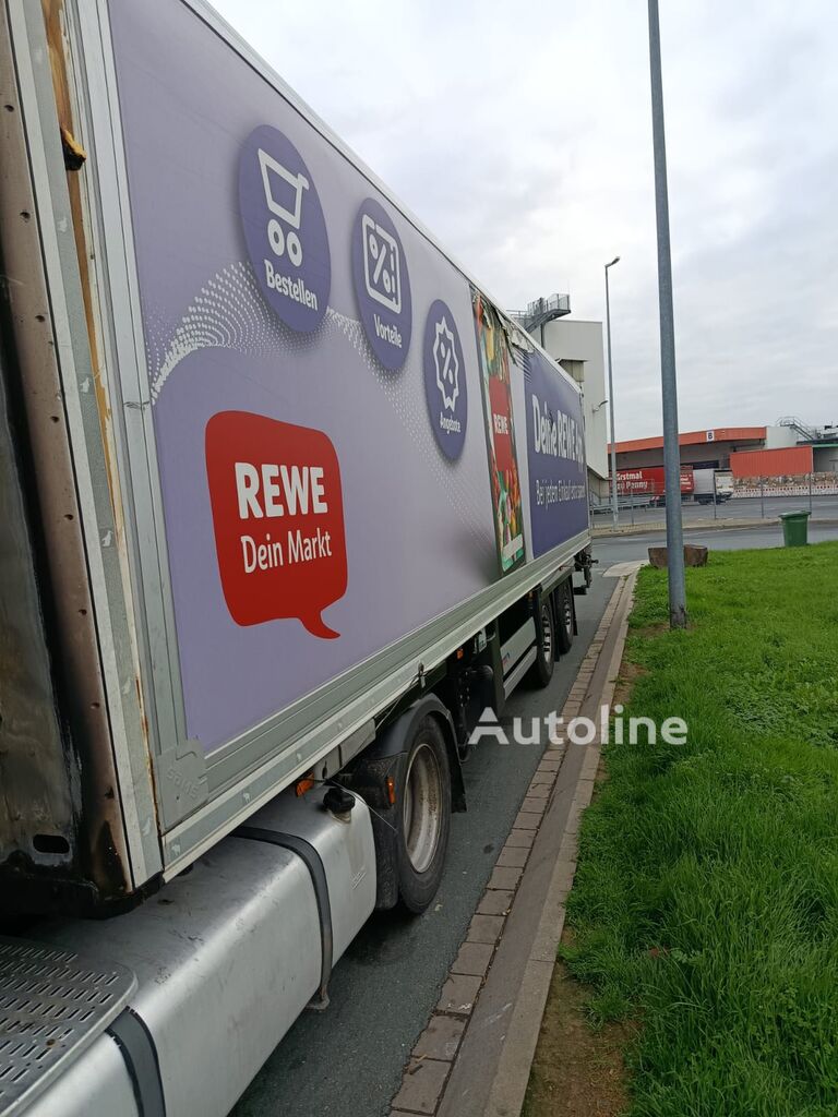Schmitz Cargobull SCB 679 poluprikolica hladnjača