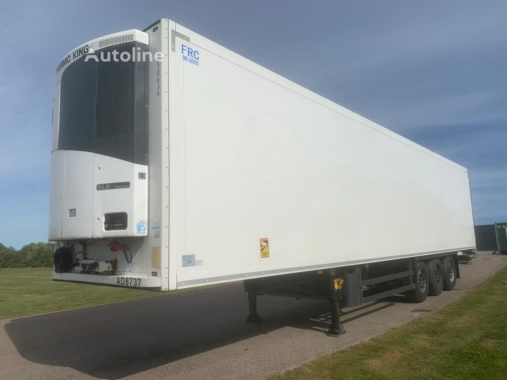 Schmitz Cargobull Trailer Reefer Flower Width & Dual Temp & Double Stock Straight poluprikolica hladnjača (630639)