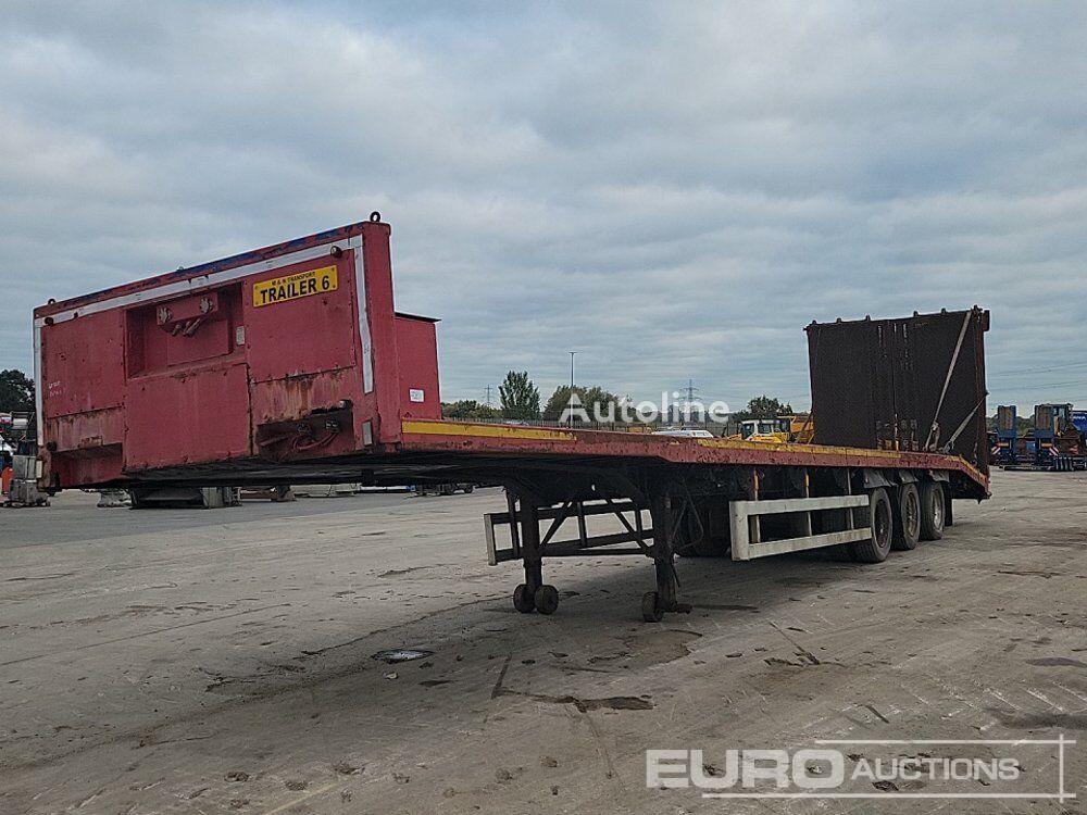 Prodaje se Tri Axle Low Loader Trailer, Winch, Hydraulic Ramp poluprikolicu sa niskom platformom na aukciji