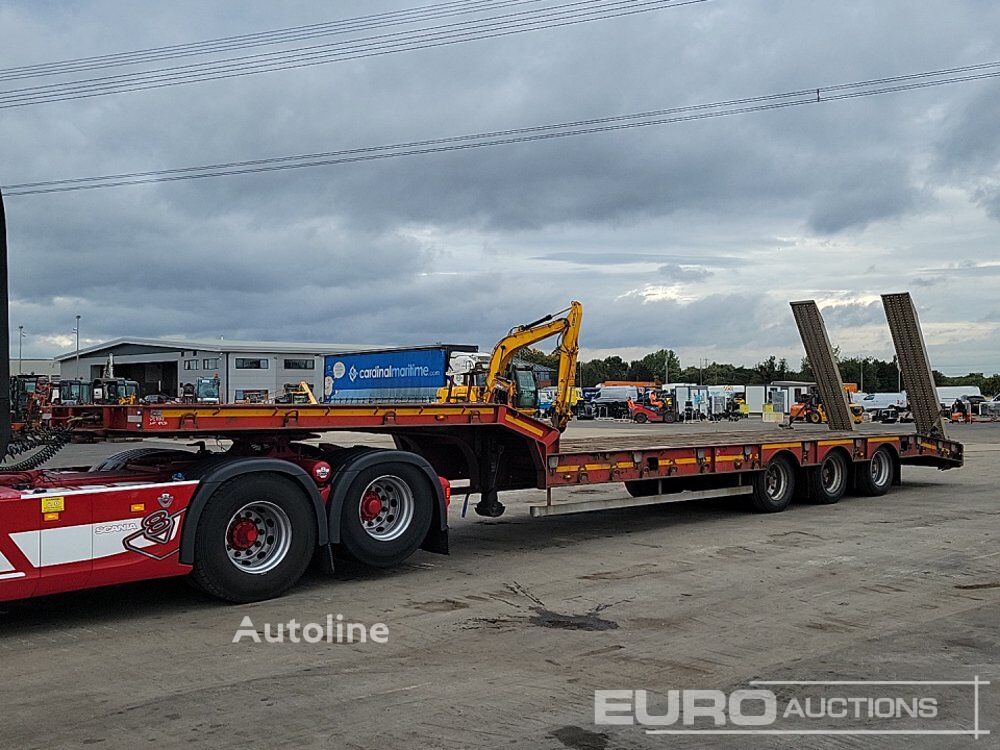 Prodaje se SDC 2008 SDC Tri Axle Step Frame Lowloader Trailer, Out Riggers, Alu poluprikolicu sa niskom platformom na aukciji