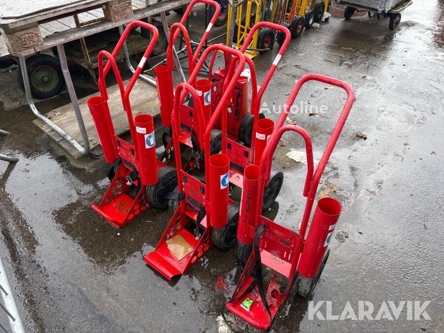 Prodaje se Brandsläckarkärror 6st prikolicu za prevoz stakla na aukciji