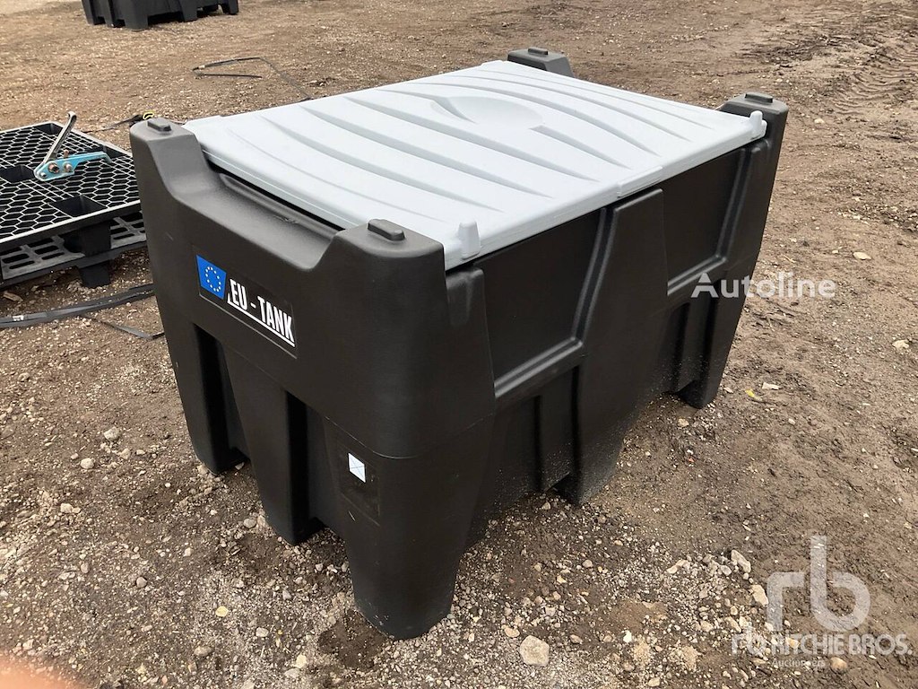 Prodaje se Emiliana Serbatoi EU-TANK 440 440 gal Skid Mounted Poly (Unused) rezervoar za skladistenje goriva na aukciji