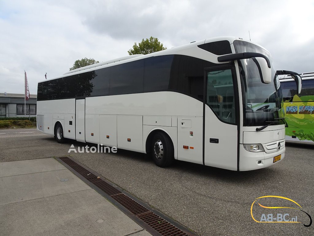 Mercedes-Benz Tourismo RHD-M - 57 Seats EURO 6 turistički autobus