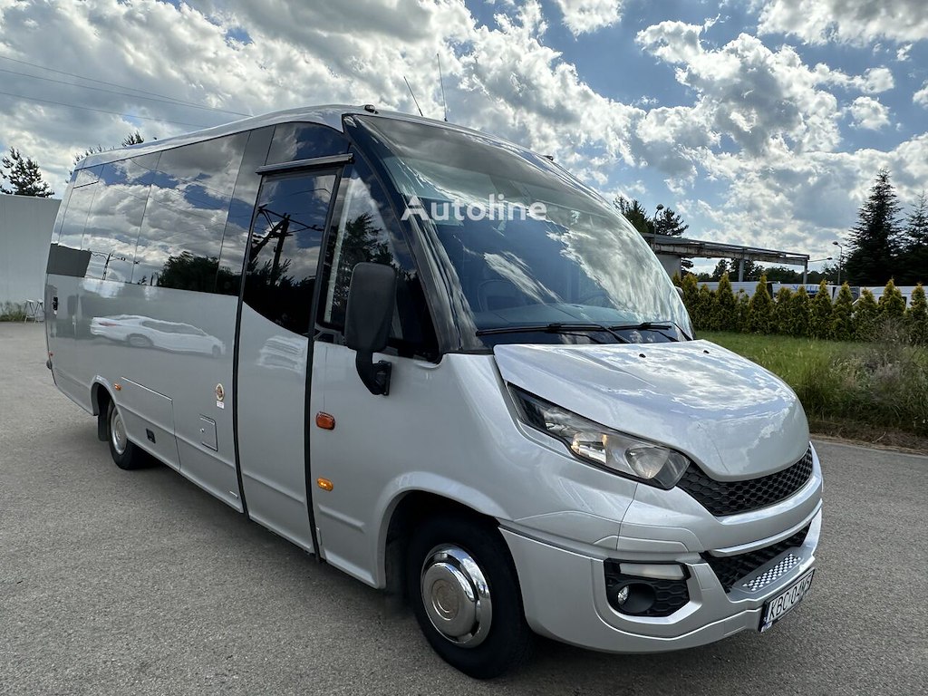 IVECO Daily Indcar Wing prigradski autobus