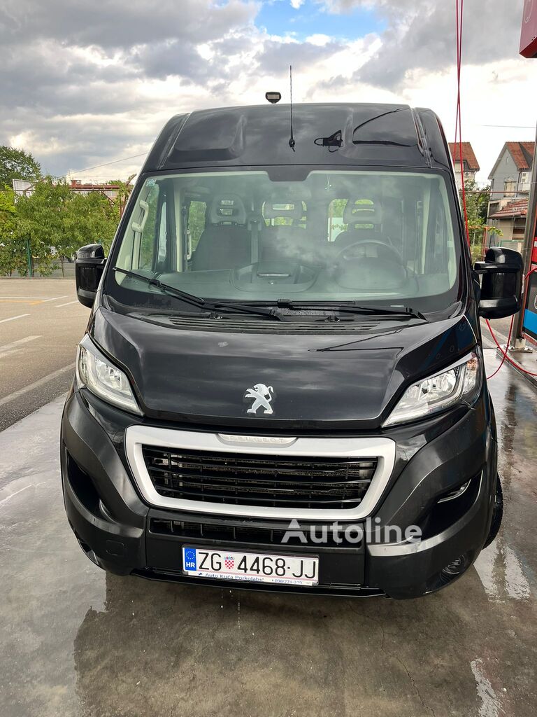 Peugeot Boxer 2,2 BlueHDi putnički minibus