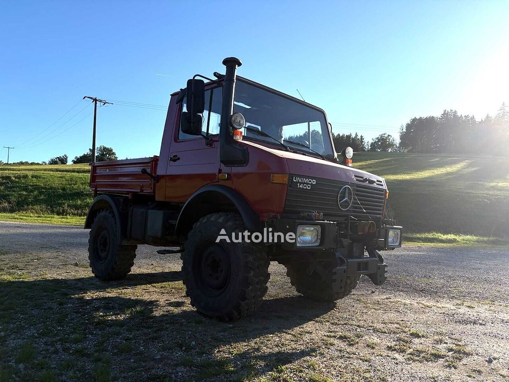 Prodaje se Mercedes-Benz Unimog 1400 univerzalnu komunalnu mašinu na aukciji