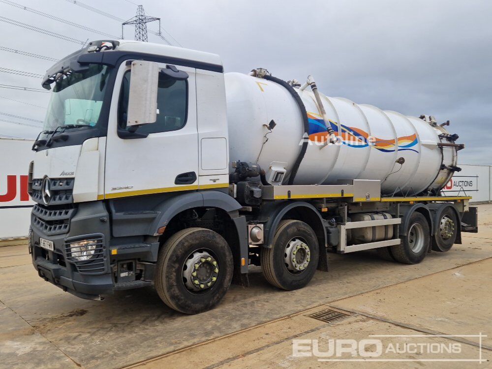 Prodaje se Mercedes-Benz Arocs 3240 autofekalac na aukciji