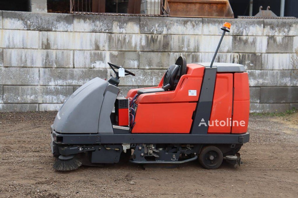 Prodaje se Hako B310R CL vozilo za čišćenje ulica na aukciji