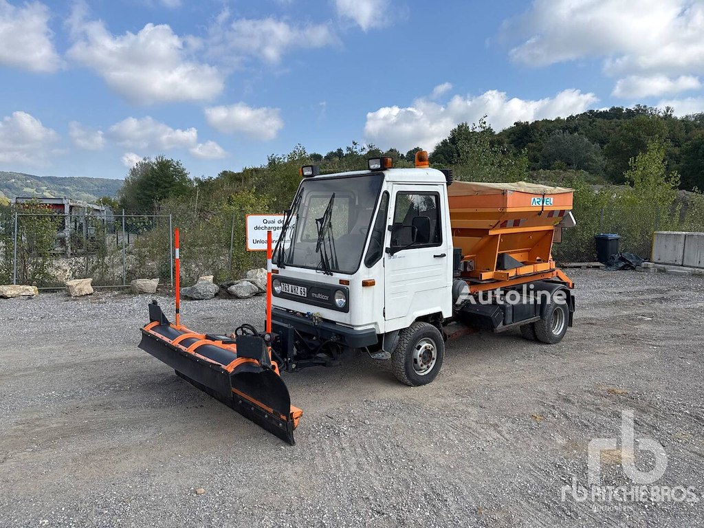 Prodaje se Multicar M26 PROFI LINE 4x4 Camion Chase-Neige (Inoperable) masinu za ciscenje snijega na aukciji