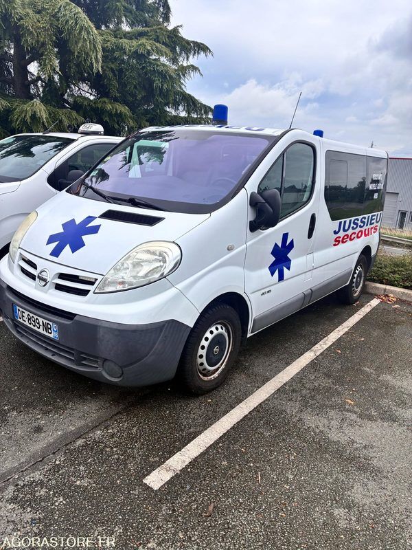 Prodaje se Nissan PRIMASTAR vozilo hitne pomoći na aukciji