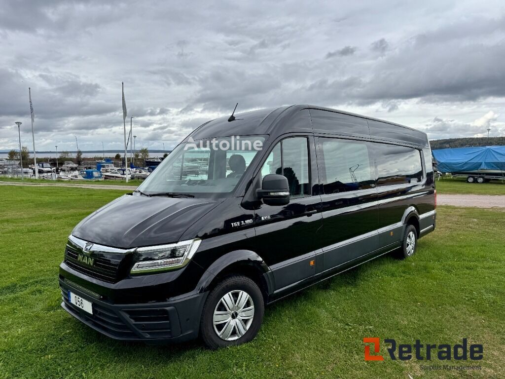 Prodaje se MAN 4x4 kamper kombi na aukciji