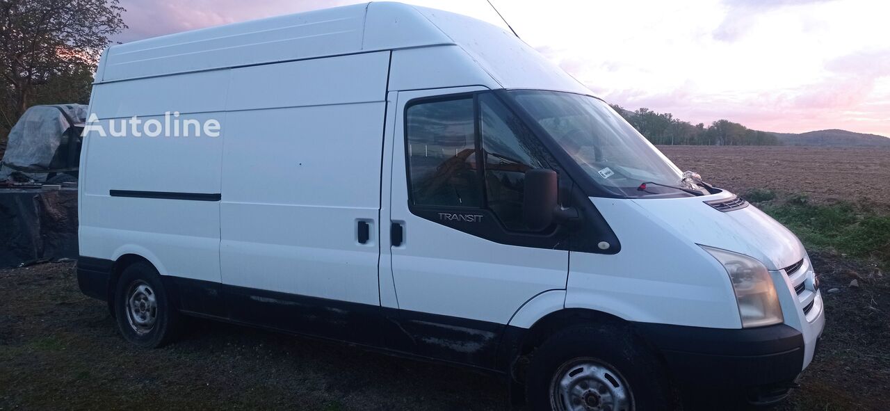 Ford ransid.. AWD 4x4 2,4. 140Ps gute basis für den Umbau zum Camper kamper kombi