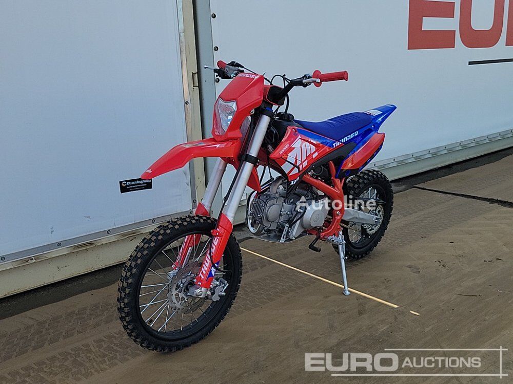 Prodaje se Apollo 2025 Apollo Thunder 125cc Motorcross Bike, 17" Front, 14" Rear T motocikl na aukciji