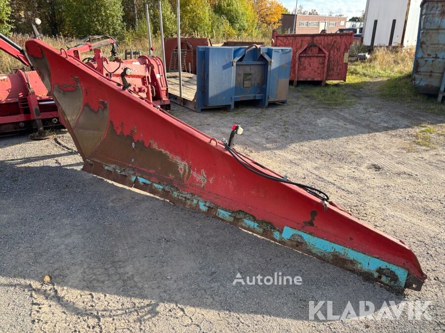 Prodaje se Mählers HDU-12 raonik za sneg na aukciji