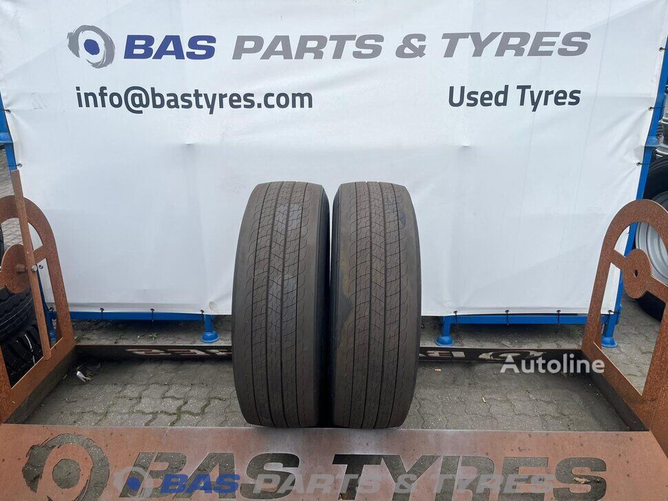 Continental 315/70R22.5 EfficientPro HS5 156/150 M+S 3PMSF gebruikte set guma za kamione