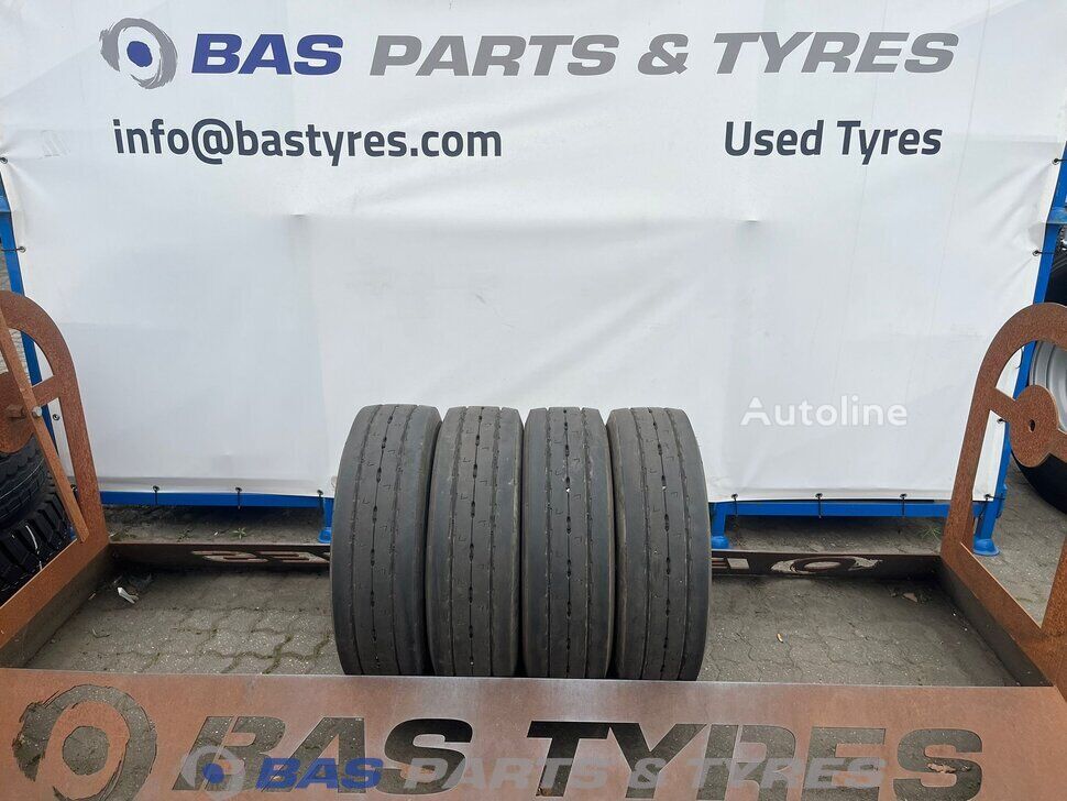 Michelin 205/65R17.5 X Multi T2 132/130 J M+S 3PMSF gebruikte set guma za kamione