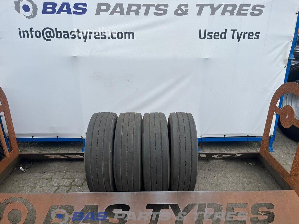 Michelin 205/65R17.5 X Multi T2 132/130 J M+S 3PMSF gebruikte set guma za kamione