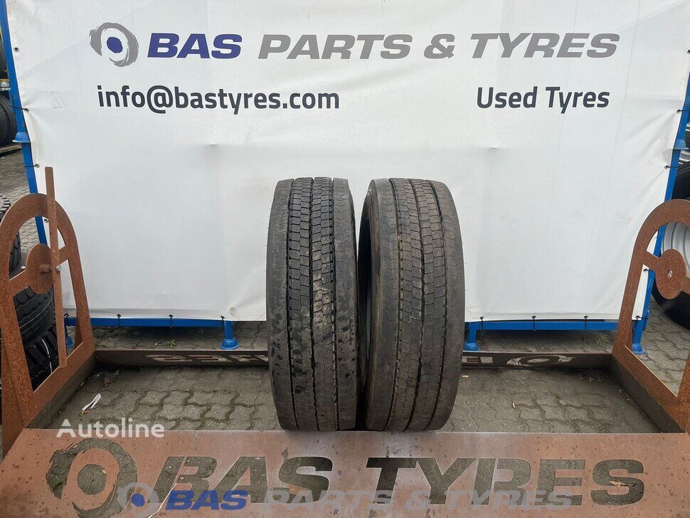 Hankook 315/70R22.5 AH51 156/150 M+S 3PMSF gebruikte set guma za kamione