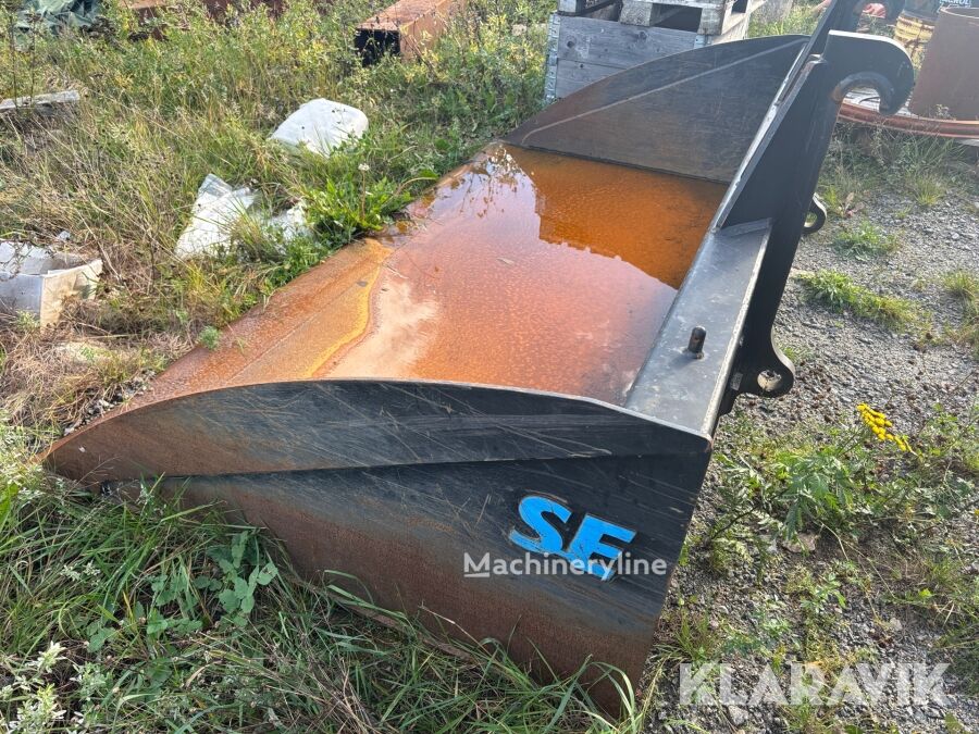 Prodaje se SE Equipment Leveler Buckrt 2650 kašiku za prednje utovarivač na aukciji