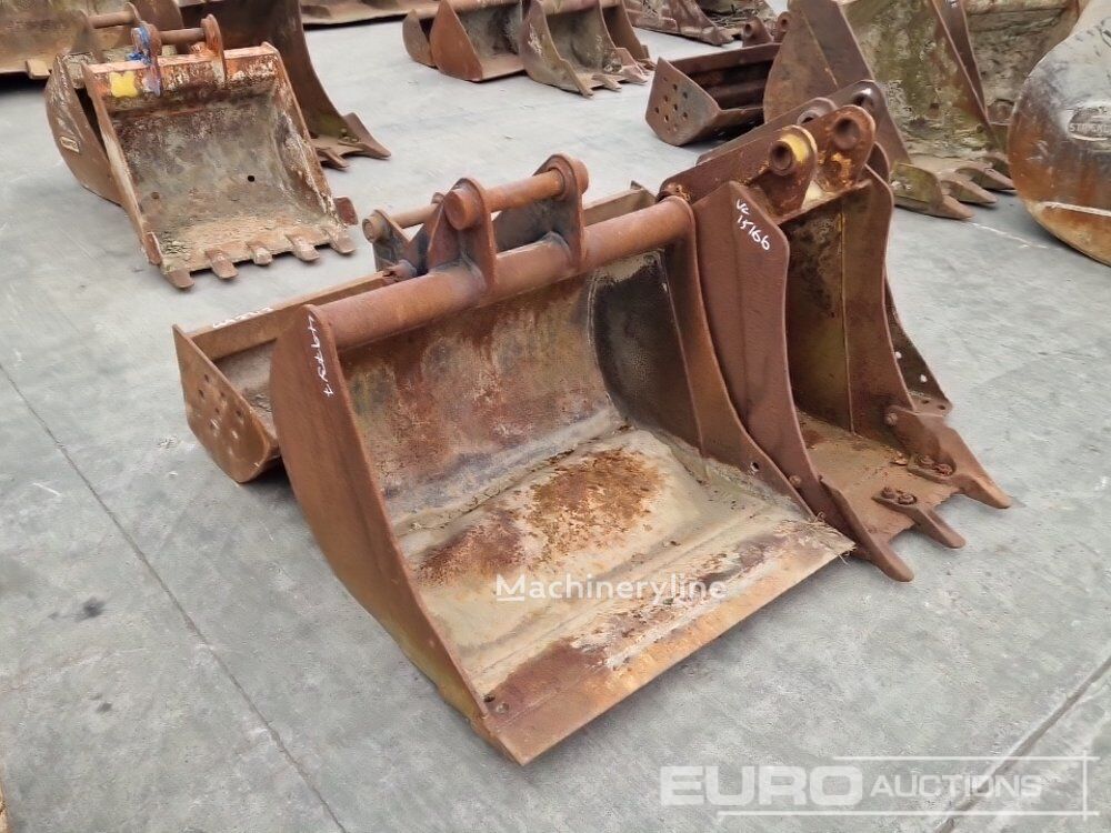 Prodaje se 60" Ditching, 36", 16", 12" Digging Bucket 45mm Pin to suit 4-6 kašiku za bager na aukciji