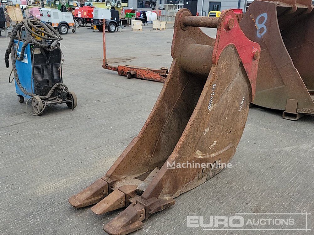 Prodaje se 23" Digging Bucket 90mm to suit 30 Ton Excavator kašiku za bager na aukciji