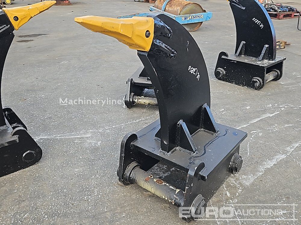 Prodaje se Ripper 80mm Pin to suit 20 Ton Excavator sejalnu kašiku na aukciji
