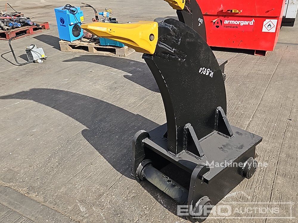 Prodaje se Ripper 80mm Pin to suit 20 Ton Excavator sejalnu kašiku na aukciji
