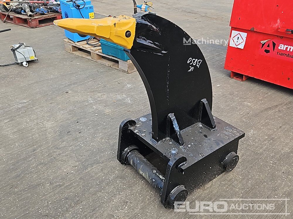 Prodaje se Ripper 80mm Pin to suit 20 Ton Excavator sejalnu kašiku na aukciji