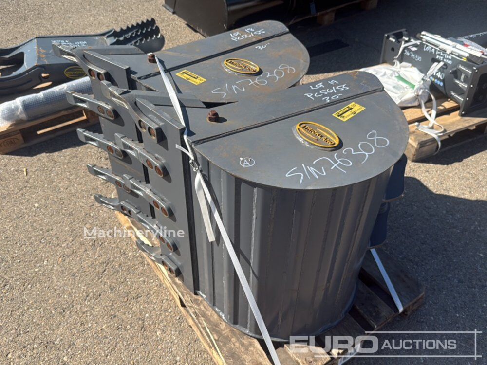 Prodaje se Strickland 30" Digging Bucket (2 of) sejalnu kašiku na aukciji