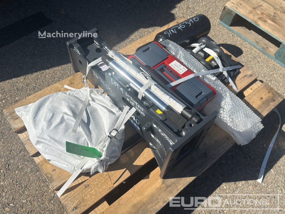 Prodaje se Strickland Set Hydraulic Breaker, Quick Hitche hidraulični čekić na aukciji