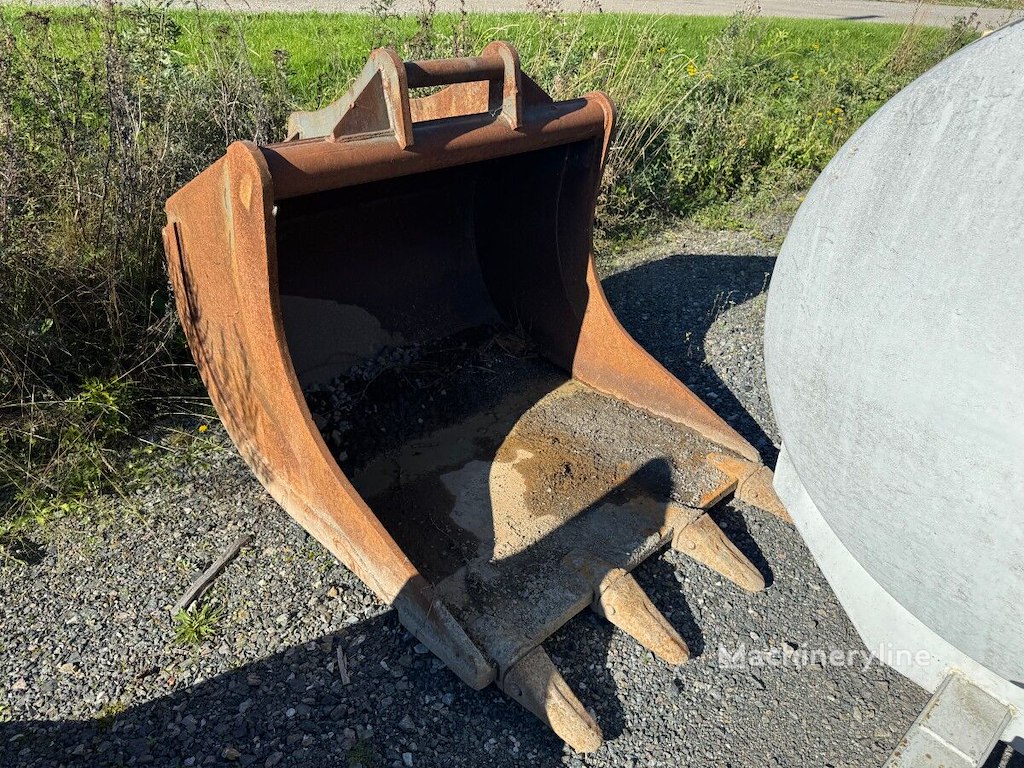 Prodaje se Hako Andre Hako graveskuffe med tenner S60 feste kašiku za bager na aukciji