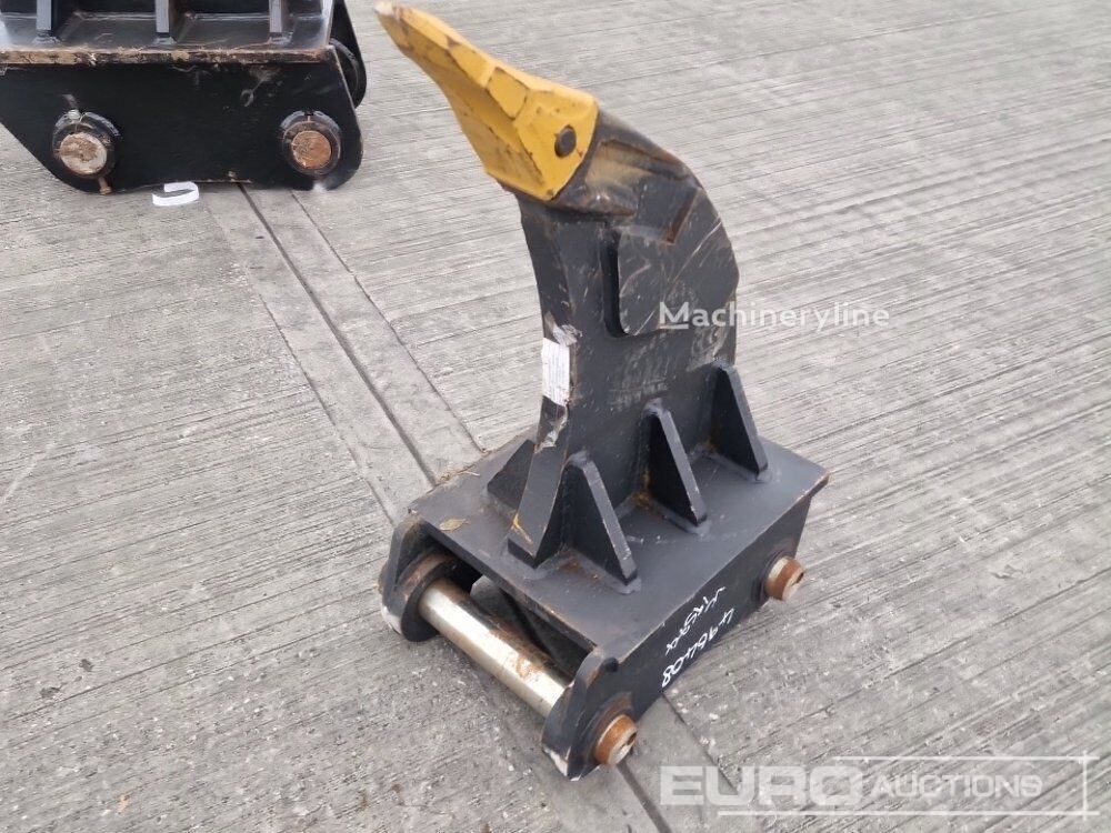 Prodaje se Ripper 65mm Pin to suit 13 Ton Excavator podrivač na aukciji