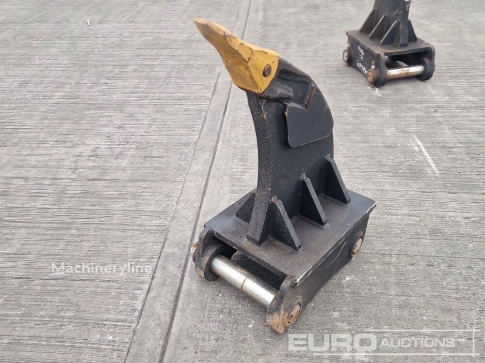 Prodaje se Ripper 65mm Pin to suit 13 Ton Excavator podrivač na aukciji