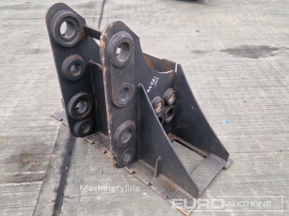 Prodaje se Fork Frame 65/80mm Pin to suit 13/20 Ton Excavator kašiku za prednje utovarivač na aukciji