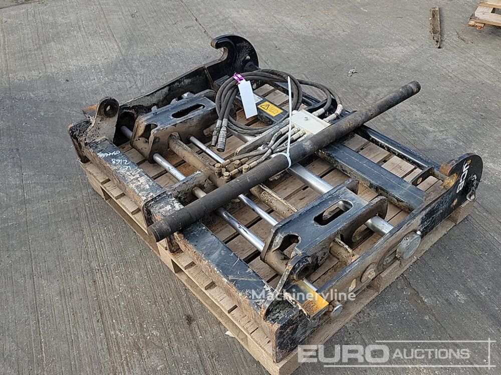 Prodaje se JCB Q-FIT kašiku za prednje utovarivač na aukciji