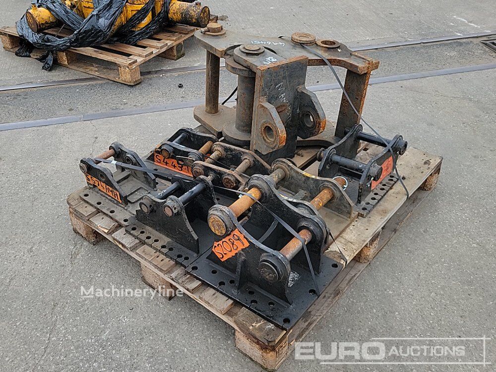 Prodaje se Pallet of Headstocks 30-50mm Pin to suit Mini-8 Ton Excavator hidraulični čekić na aukciji
