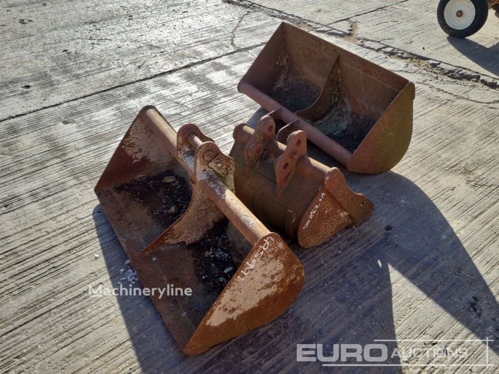 Prodaje se 36", 36" Ditching, 18" Digging Bucket 30mm Pin to suit Mini Exca kašiku za bager na aukciji