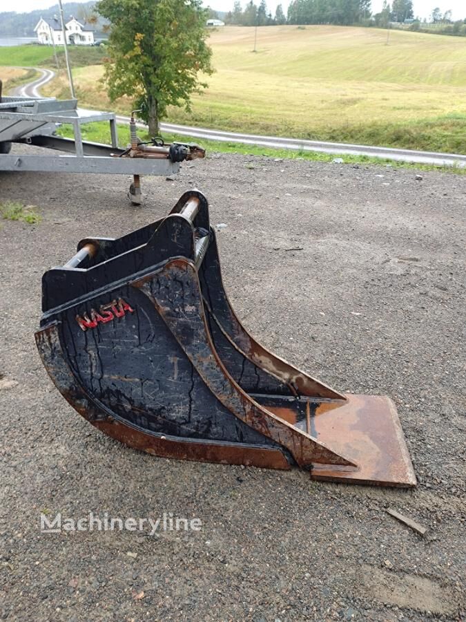 Prodaje se Nasta Andre Nasta kašiku za bager na aukciji