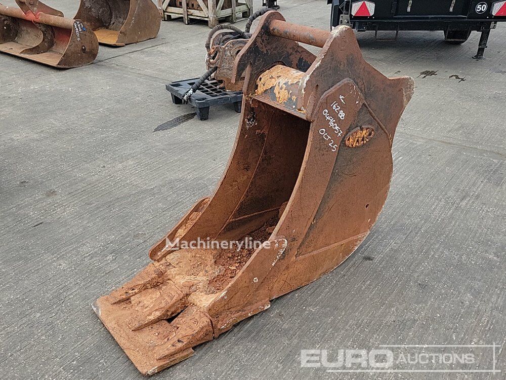 Prodaje se BMC 18" Digging bucket S60 Hitch to suit 12-20 Ton Excavator kašiku za bager na aukciji