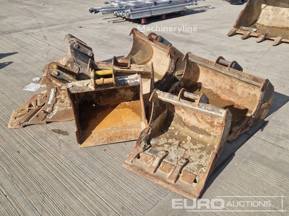Prodaje se 36", 36", 36", 24", 24", 24", 12" Digging Bucket 40mm Pin to sui kašiku za bager na aukciji