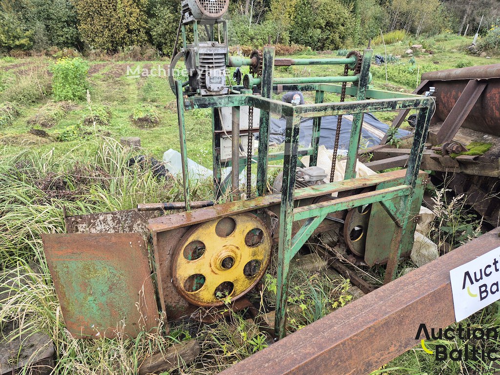 Prodaje se Saw/log frame prenosnu pilanu na aukciji