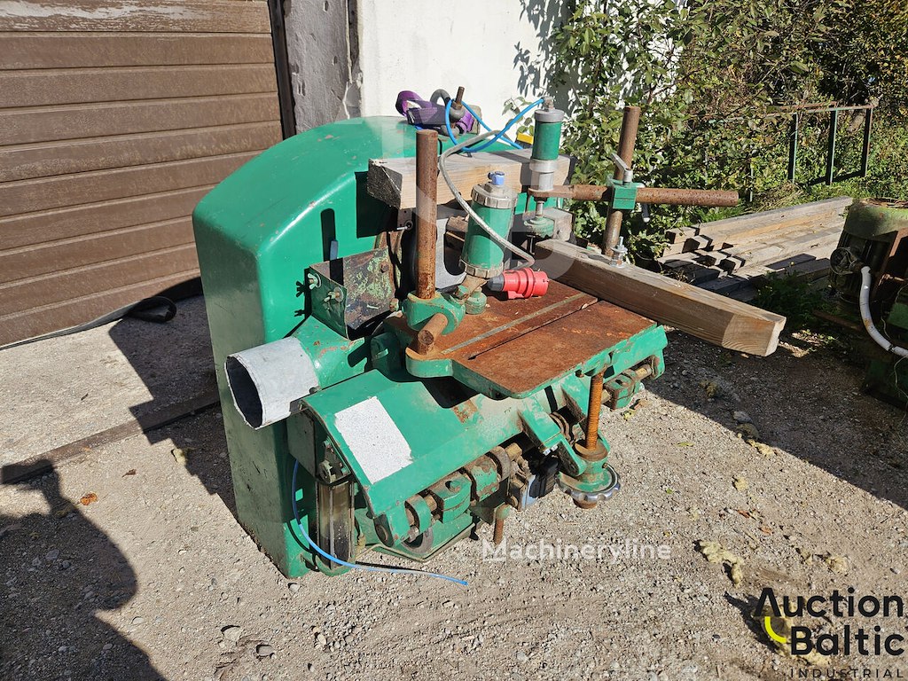 Prodaje se Dovetailer machine drugu mašinu za obradu drveta na aukciji