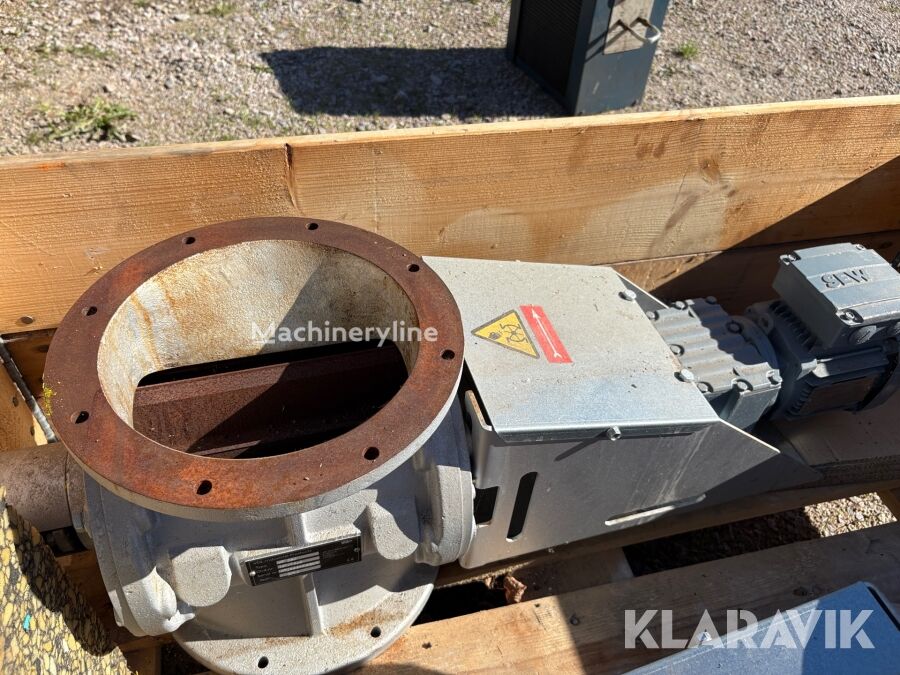Prodaje se VDL HT 250 drugu mašinu za obradu drveta na aukciji